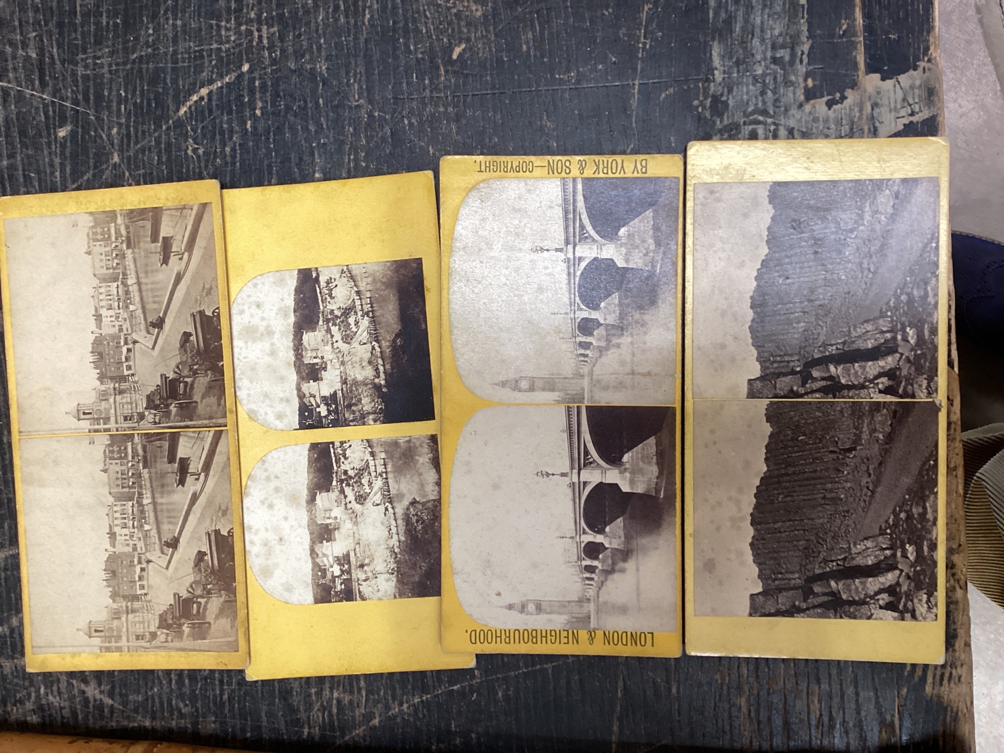 Lot 2437 - Collection of stereo viewing cards and