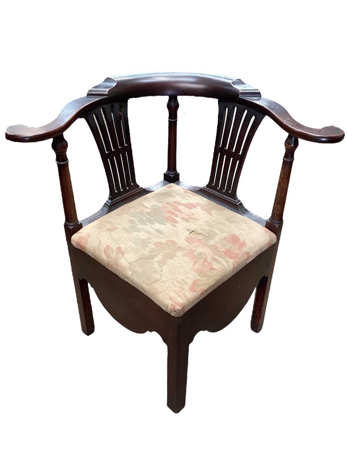 Lot 1605 - Mid 18th century Chippendale style corner