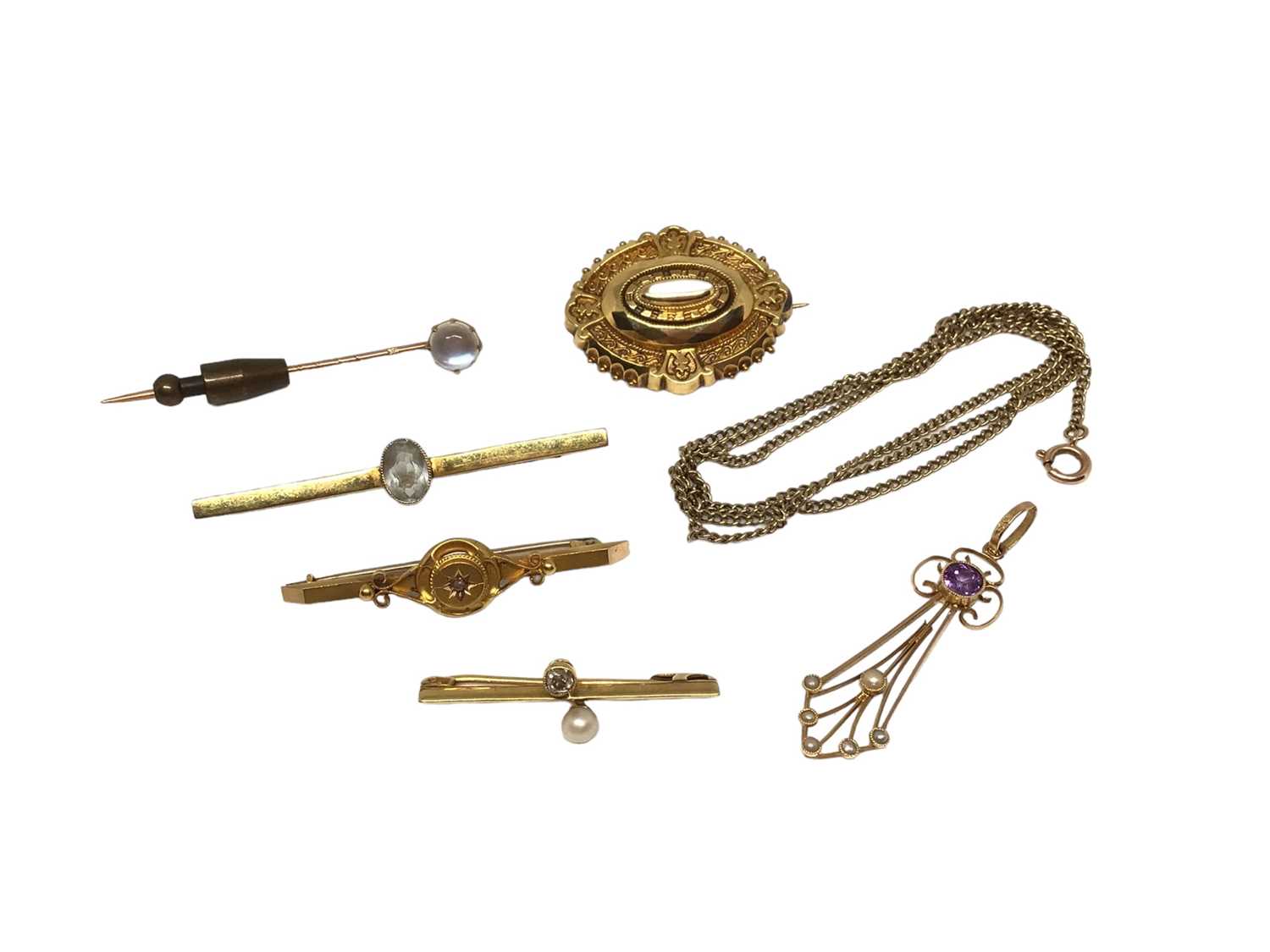 Lot 110 - Edward 15ct gold amethyst and seed pearl