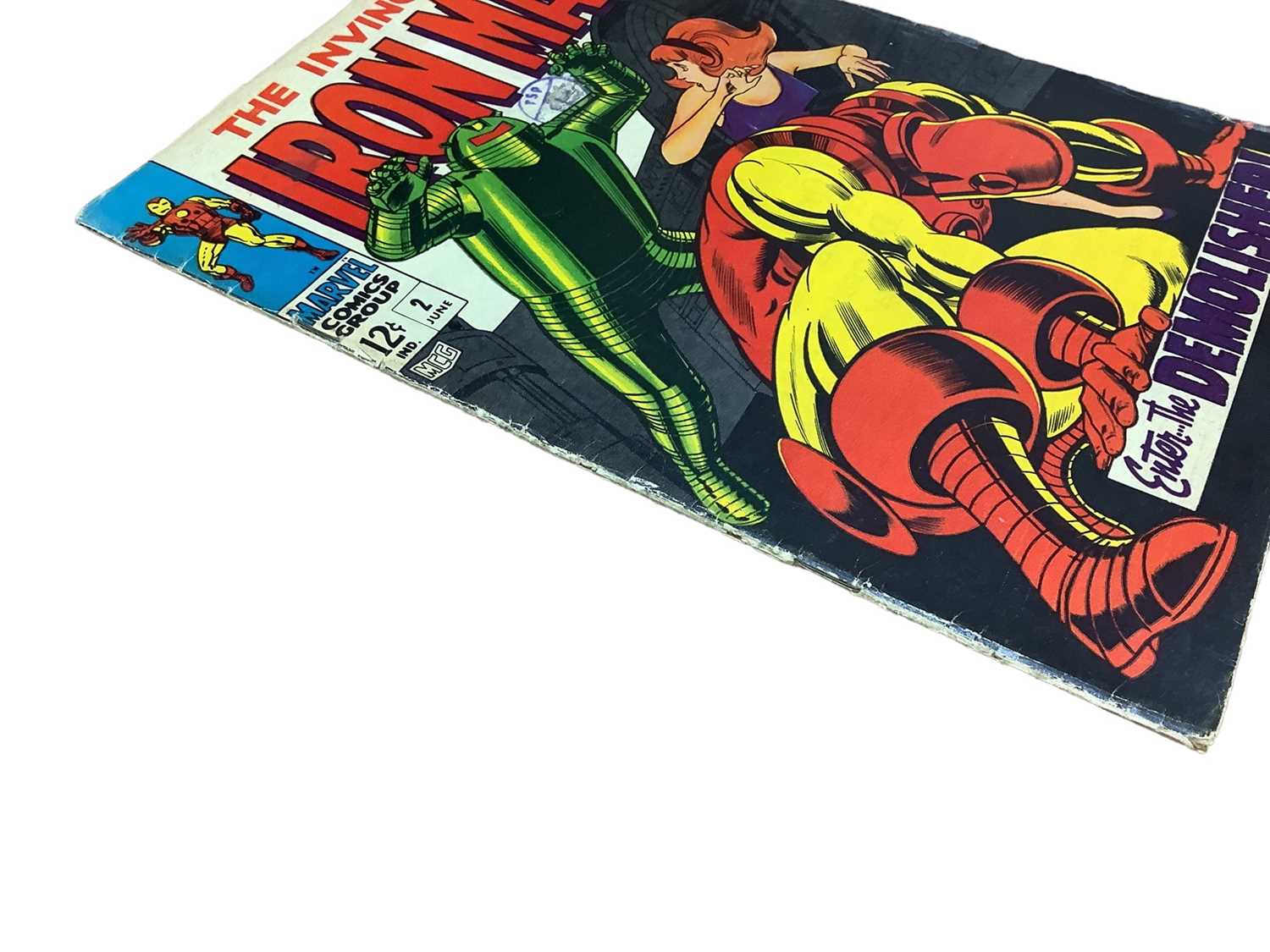 Lot 6 - Marvel Comics The Invincible Iron Man #2