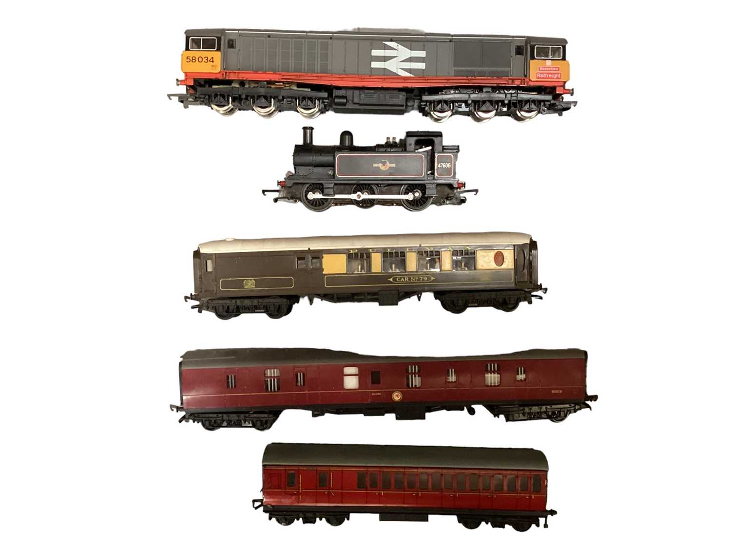 Lot 626 - Triang OO Gauge BR Black 0-6-0 tank engine