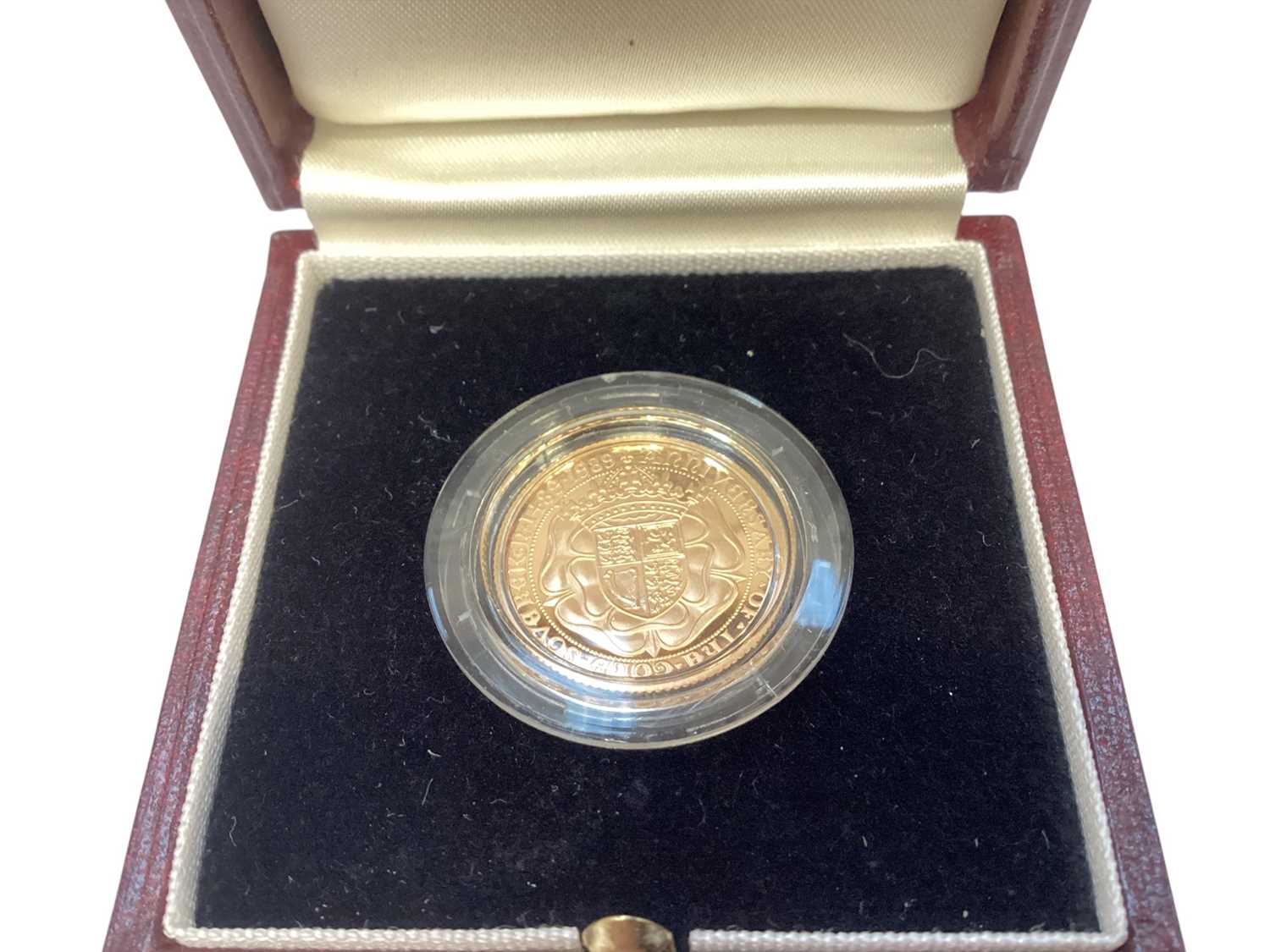 Lot 570 - G.B. - Royal Mint gold proof commemorative