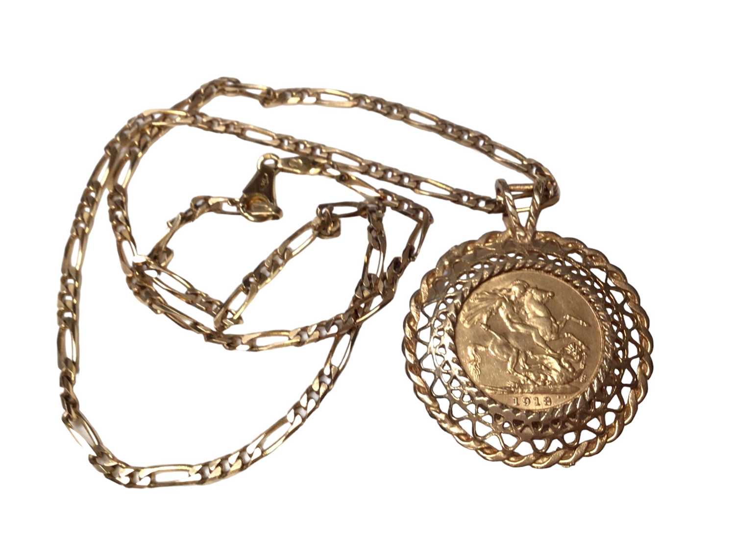 Lot 134 - George V gold sovereign, 1918, in 9ct gold