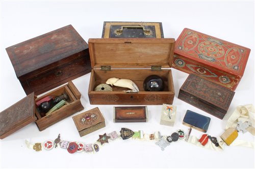 Lot 1231 - 19th century Chinese carved boxwood box