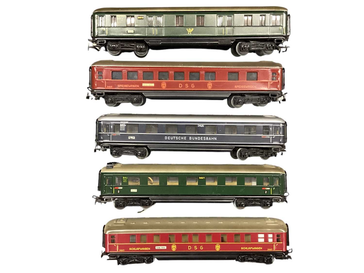 Lot 2660 - Railway OO Gauge Marklin Carriages