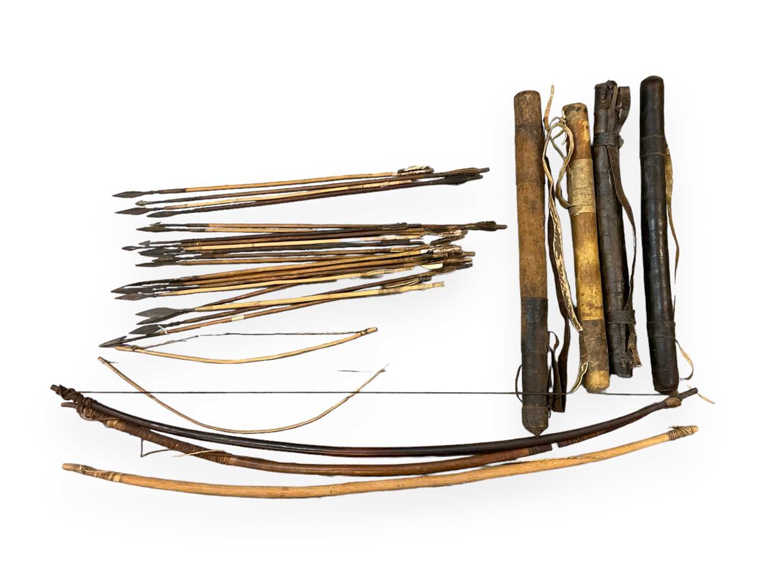 Lot 943 - Collection of twenty one antique African