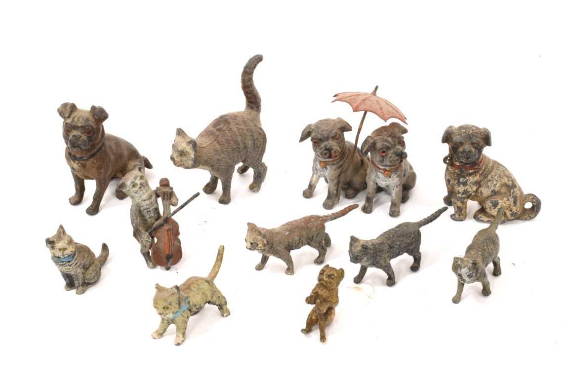 Lot 1015 - Collection of cold painted metal cats and