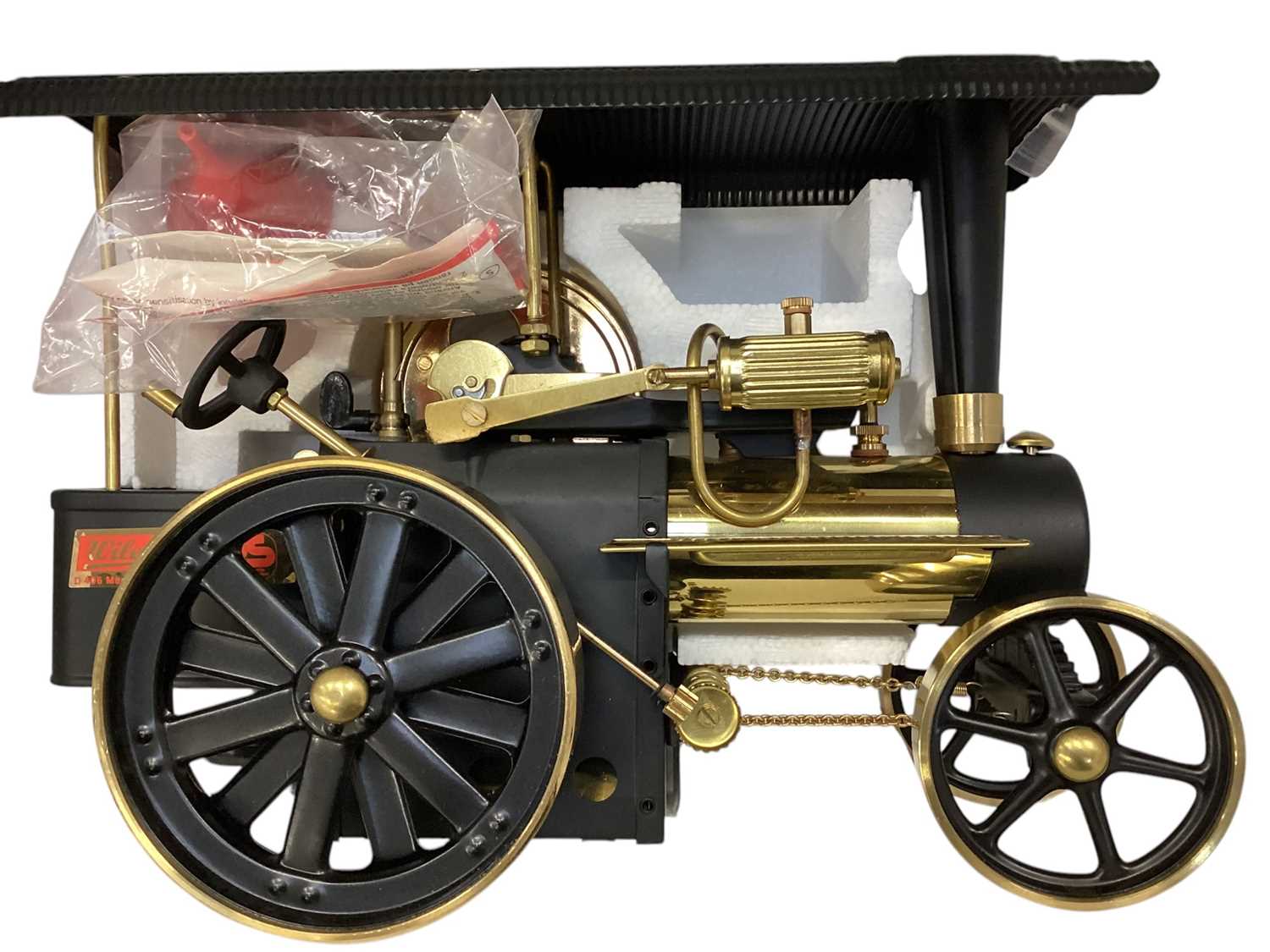 Lot 2651 - Wilesco traction engine
