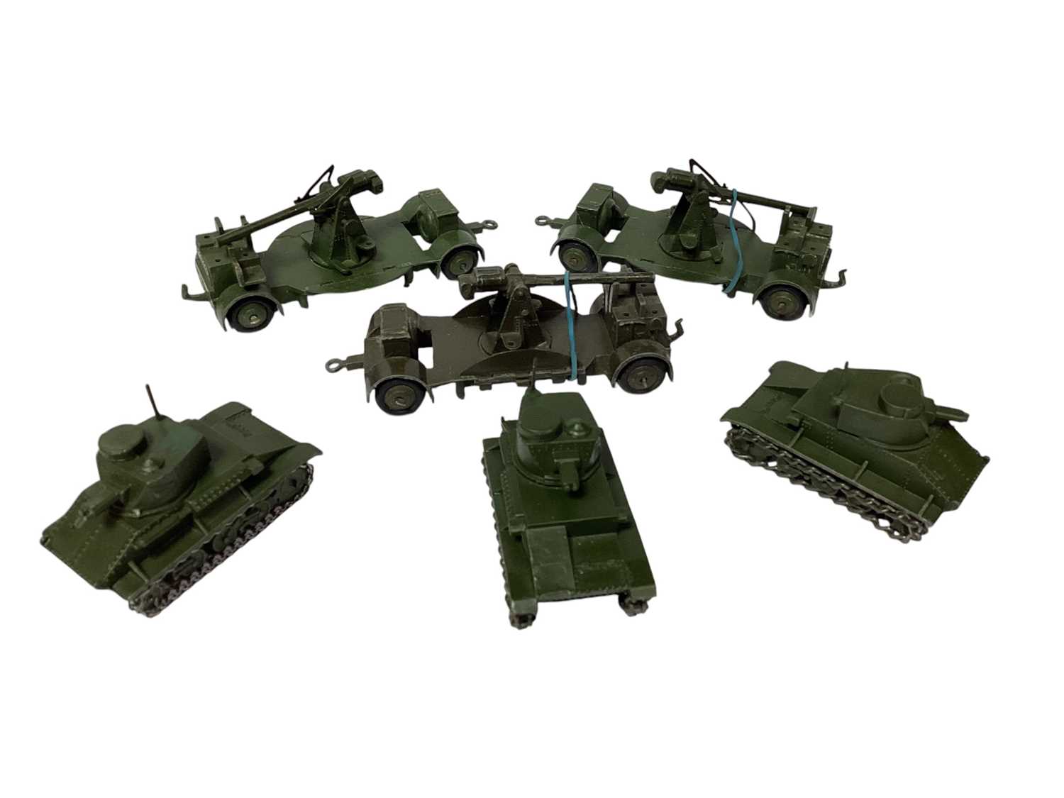 Lot 1812 - Dinky unboxed selection of military