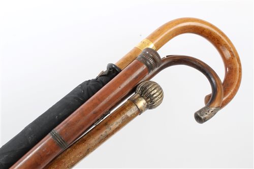 Lot 990 - Unusual 19th century Malacca cane with screw-