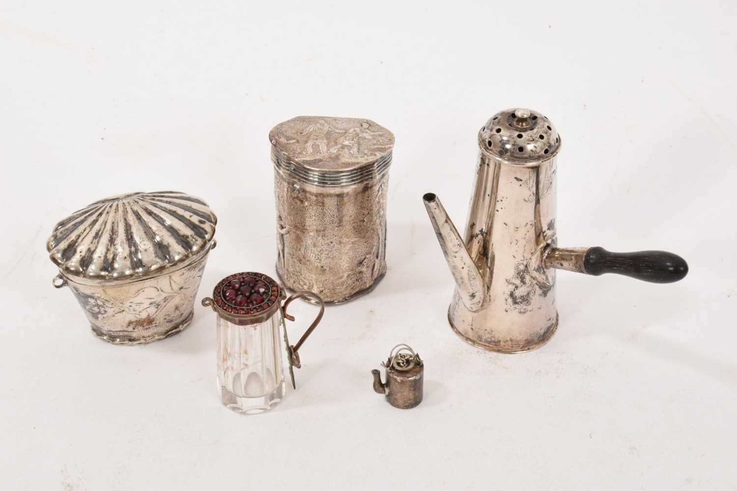 Lot 925 - Small group of miniature silver dolls house