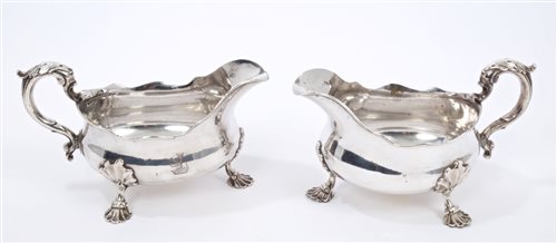 Lot 427 - Pair large early 19th century Silverer plate