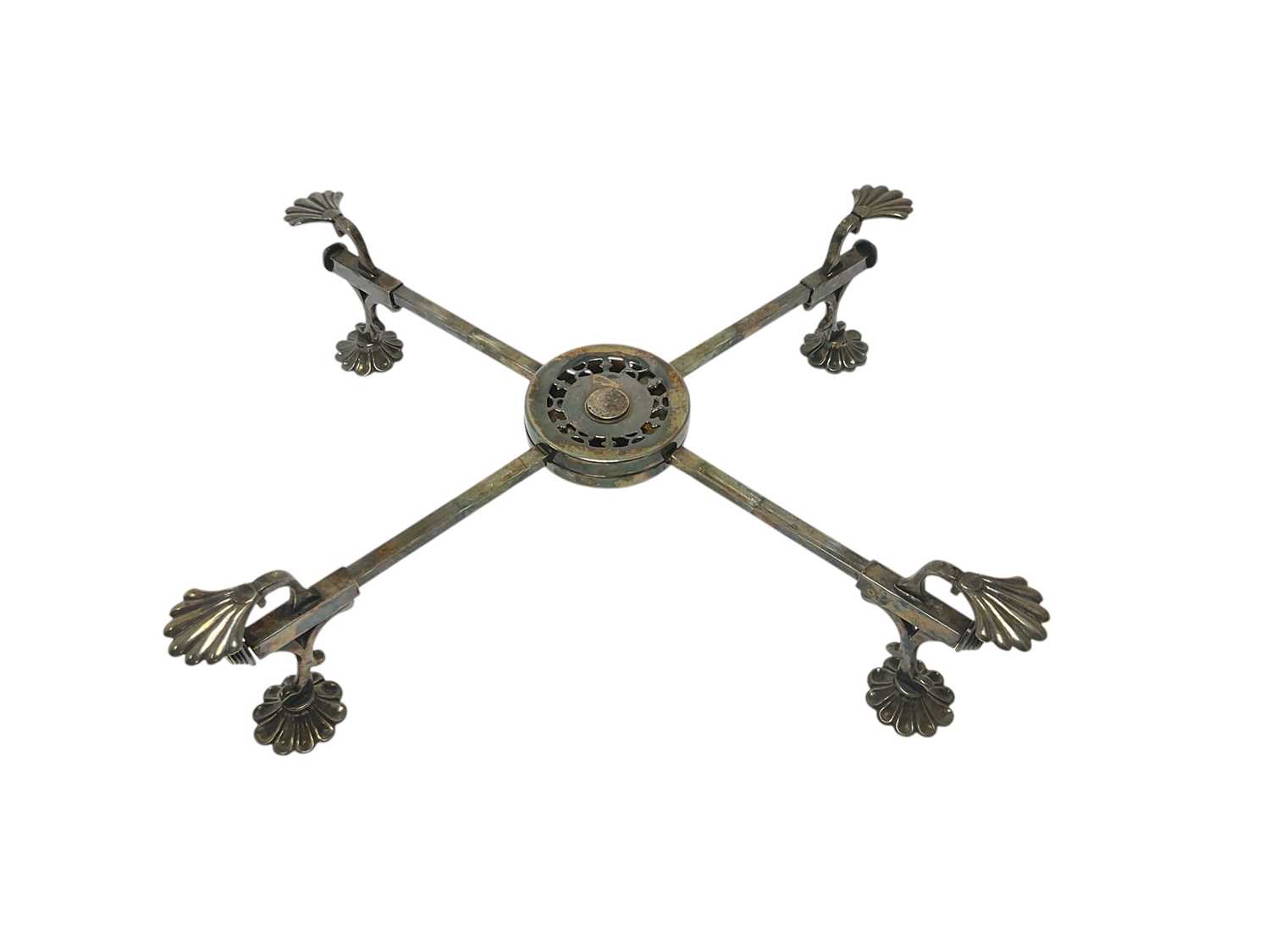 Lot 426 - Plated dish cross