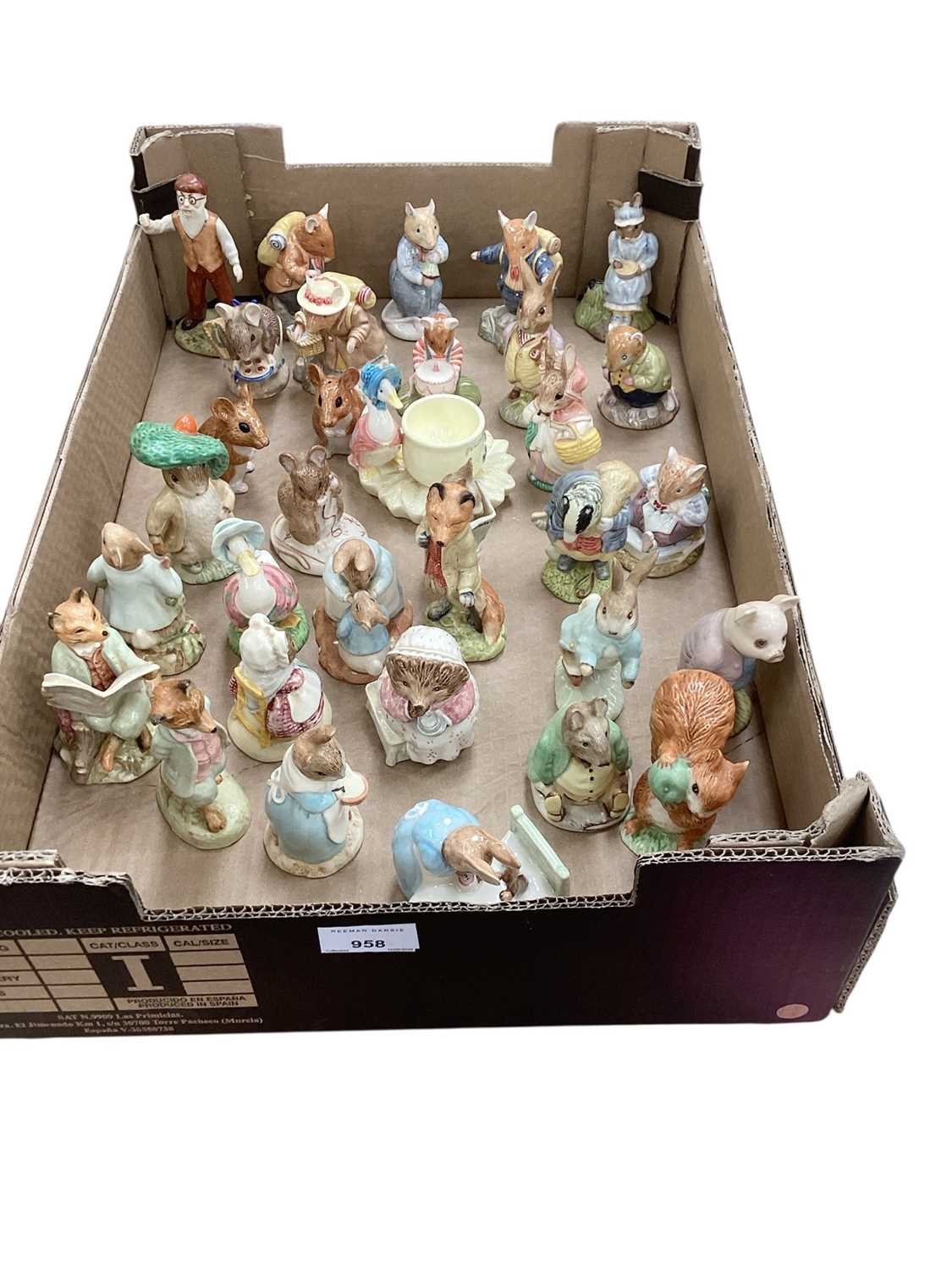 Lot 958 - Collection of 33 Beatrix Potter figurines,