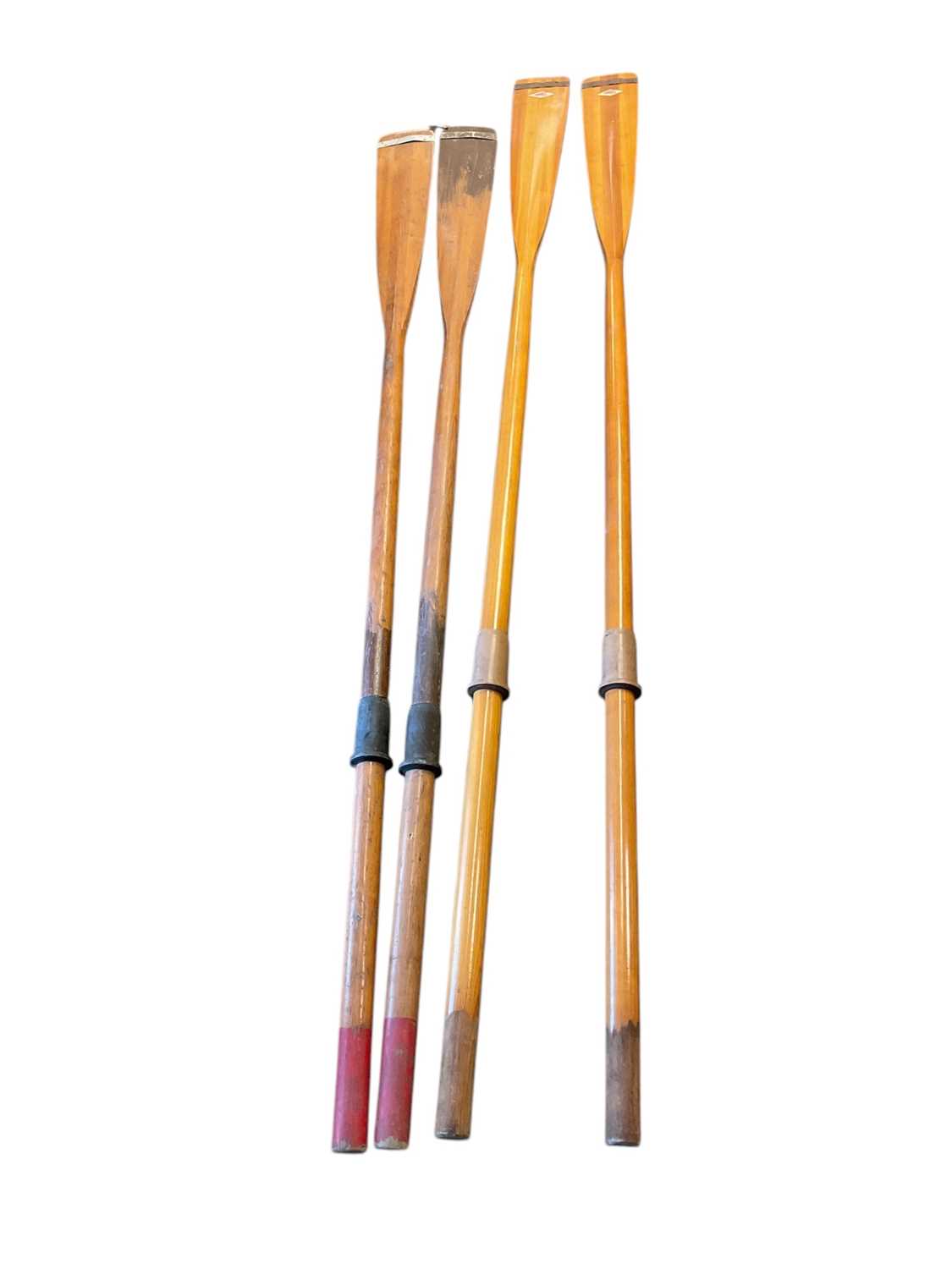 Lot 1510 - Two pairs of oars.