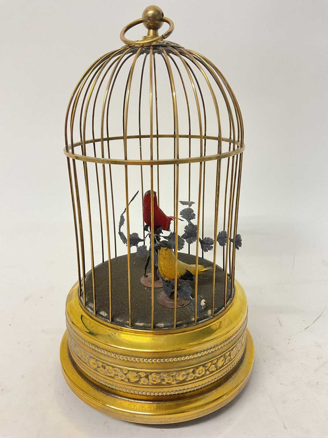 Lot 1027 - 20th century singing bird automaton