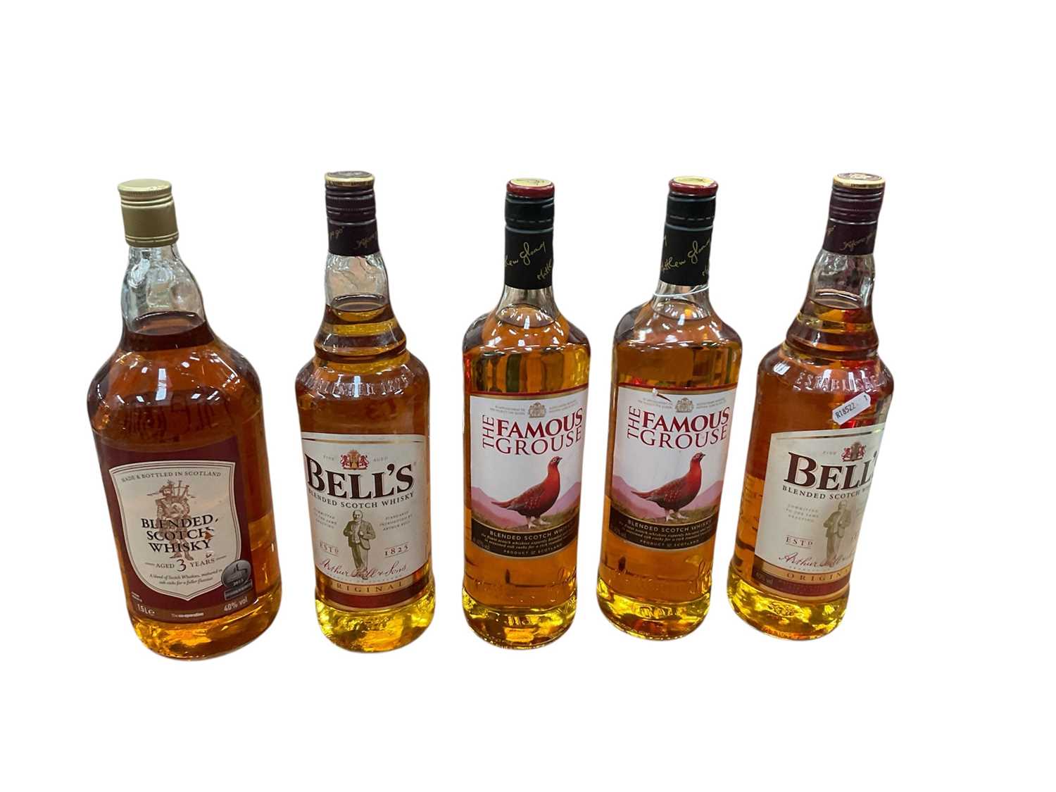 Lot 777 - Five bottles of whiskey to include Bells,