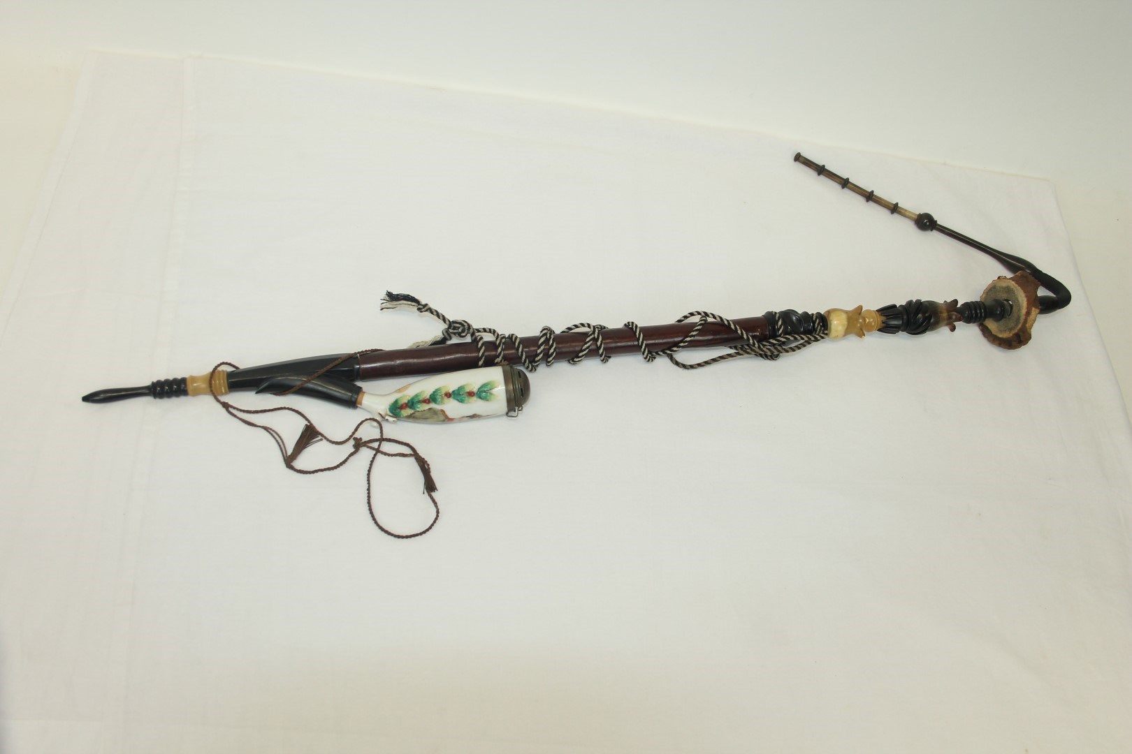 Lot 4233 - Elaborate 19th century German pipe, the