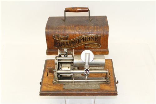 Lot 3594 - Late 19th century key-wind gramophone 'The