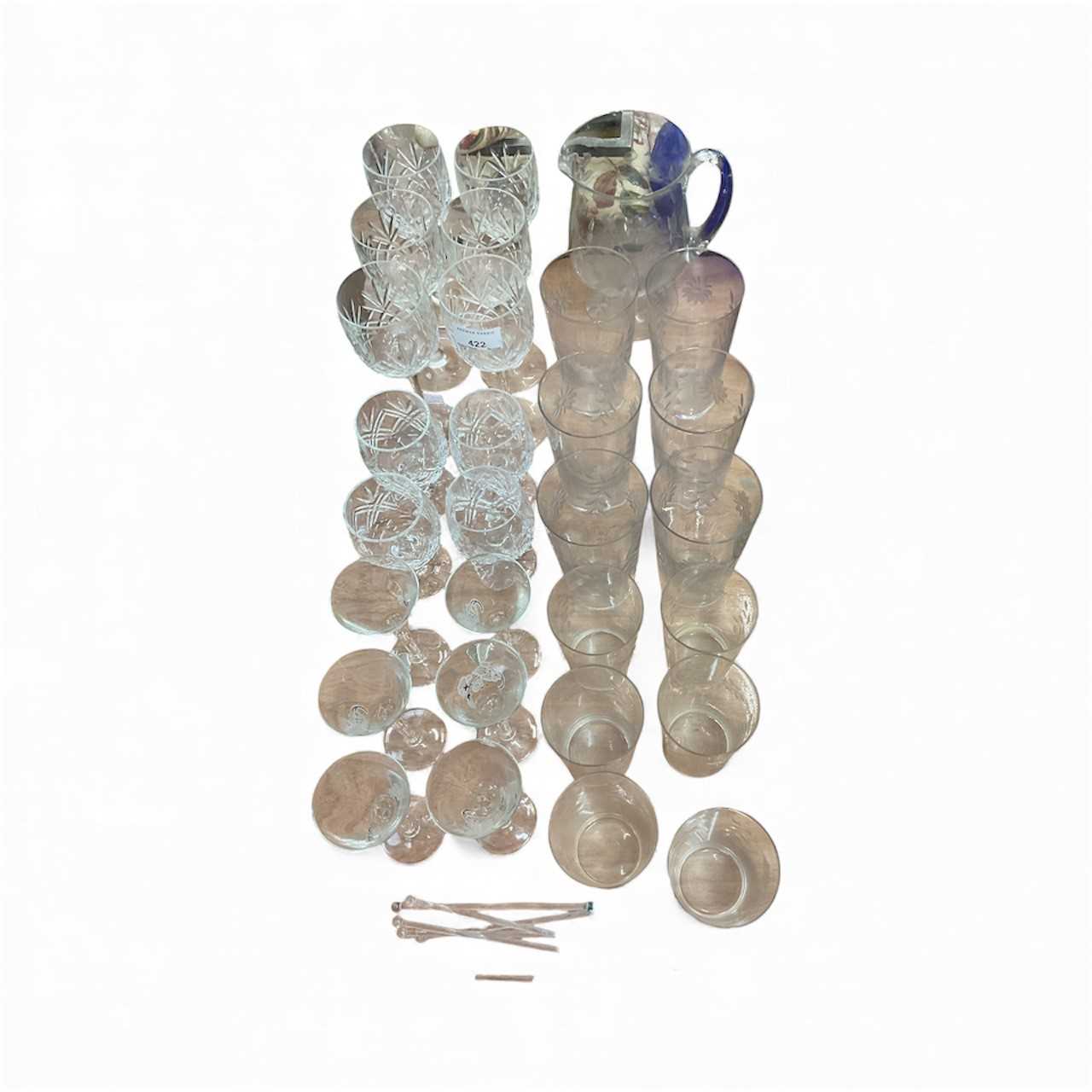 Lot 422 - Group of glassware