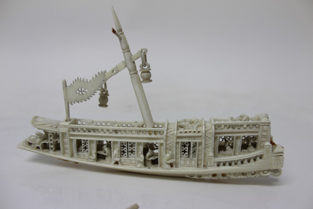 Lot 356 - Antique Chinese carved ivory model of a