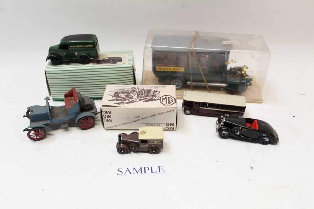 Lot 2779 - White metal models – including Model Road