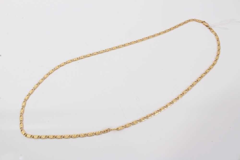 Lot 3281 - Gold (stamped 750) fancy link chain, 56.5cm