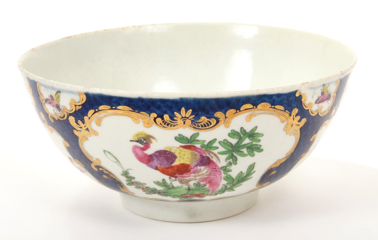 Lot 181 - 18th century Worcester bowl with polychrome