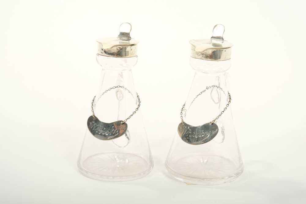 Lot 250 - Pair of early George V cut glass whisky tots