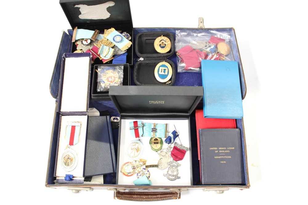 Lot 3531 - Selection of Masonic regalia