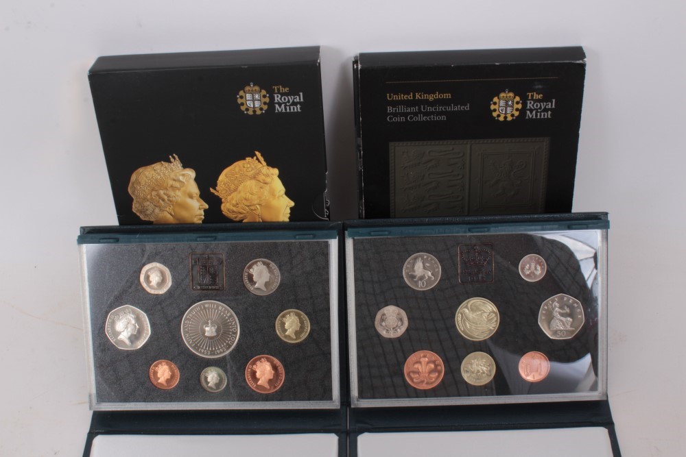 Lot 133 - G.B. The Royal Mint mixed sets