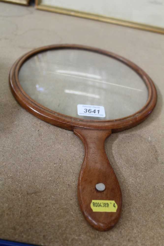 Lot 3641 - Large 19th century magnifying glass in