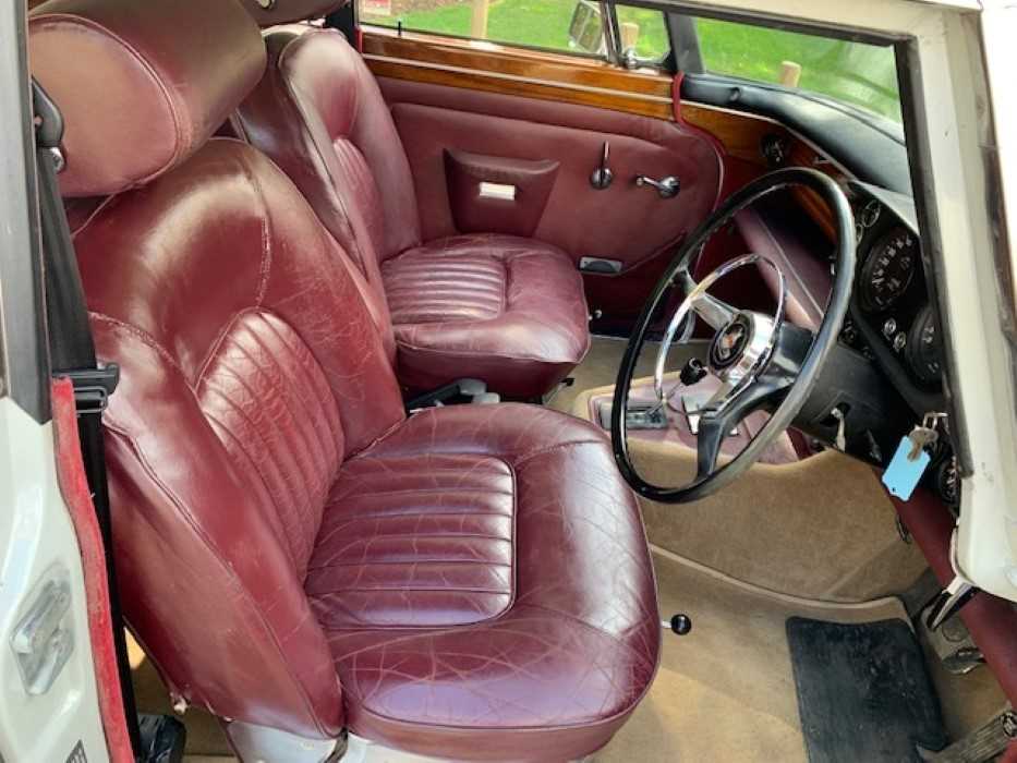 Lot 2951 - 1969 Rover P5B Coupe Automatic, finished in