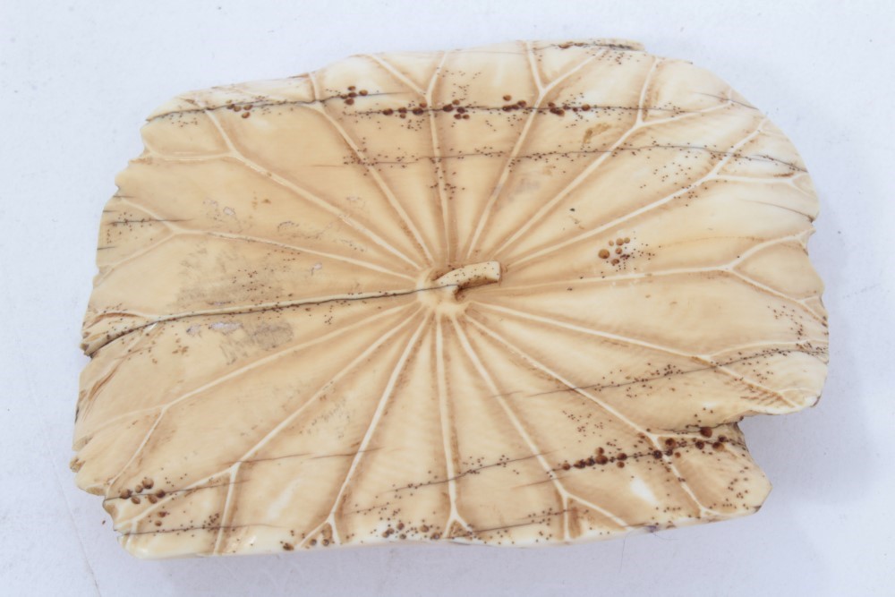 Lot 1250 - Unusual early Oriental carved ivory plaque
