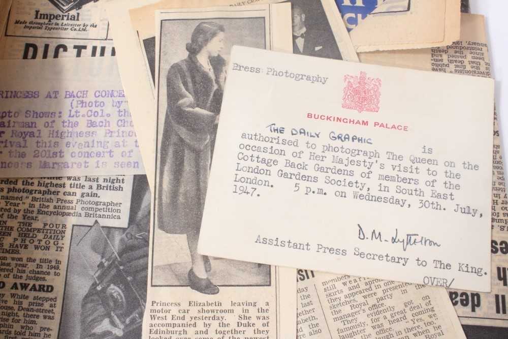 Lot 183 - Collection of 1940s-50s Royal Press passes