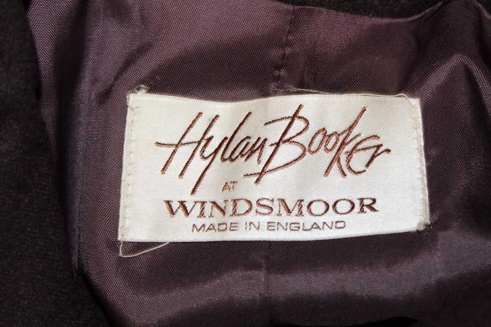 Lot 3150 - Designer Hylan Booker at Windsmoor, Ladies