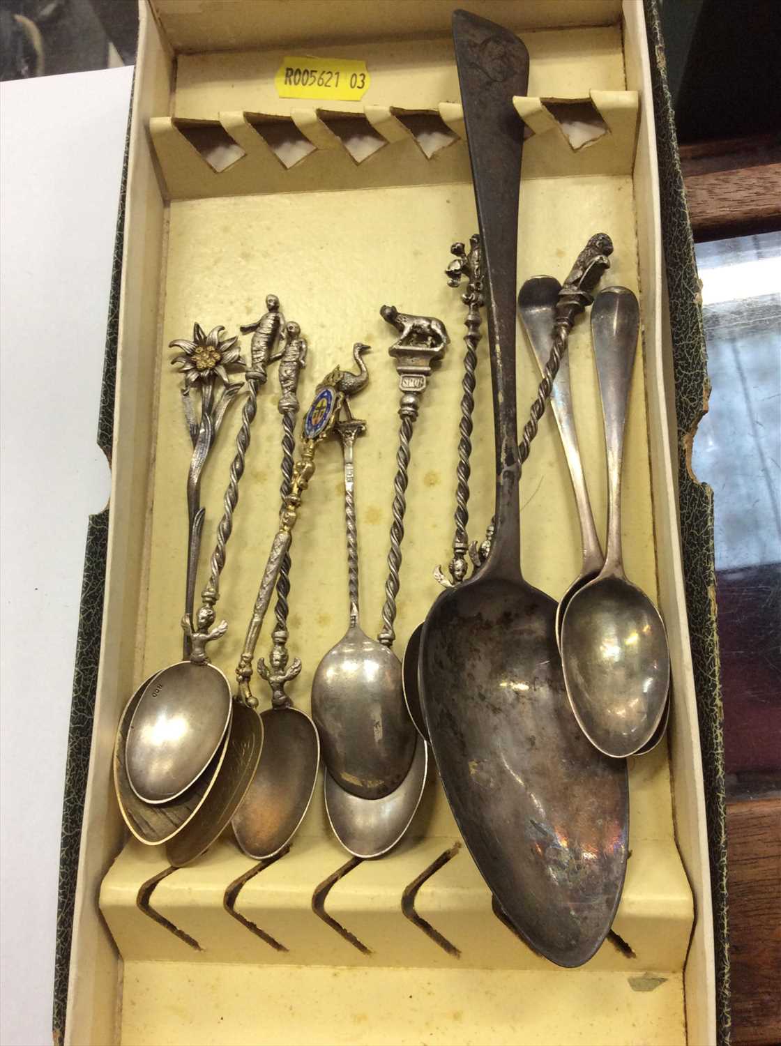 Lot 689 - Georgian silver table spoon and continental