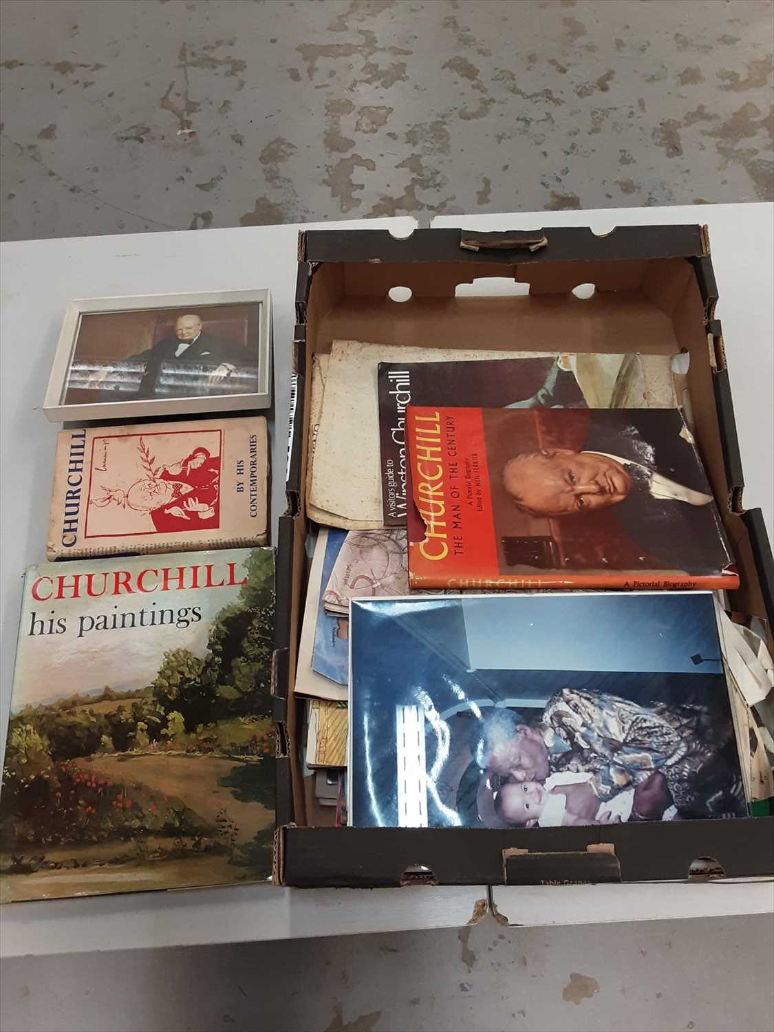 Lot 506 - Box of ephemera, including Churchill books