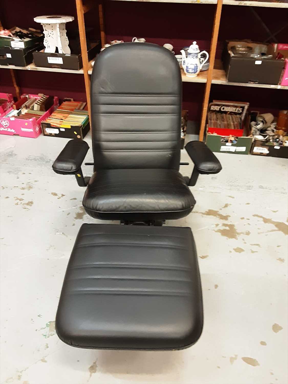 Lot 950 - Contemporary black leather armchair with