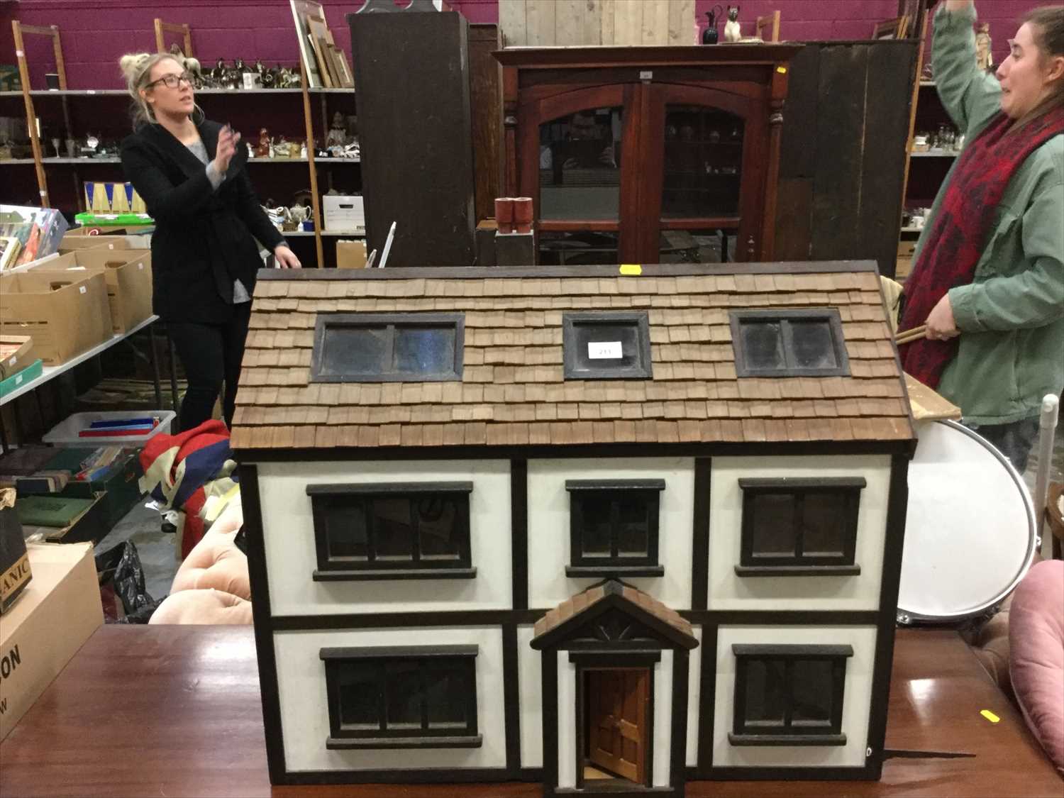 Lot 213 - Scratch built dolls house