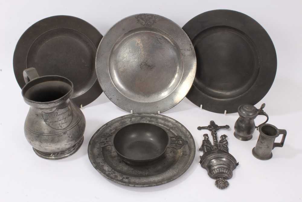 Lot 758 - Collection of antique pewter