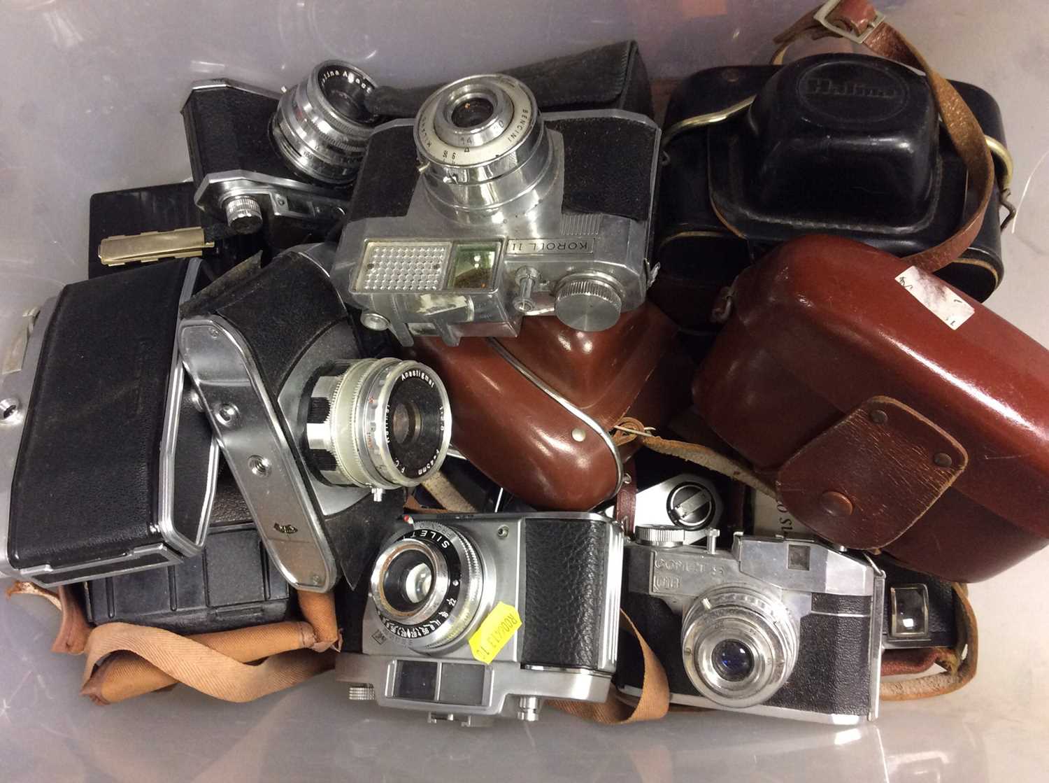 Lot 298 - Group vintage cameras and brown leather ER