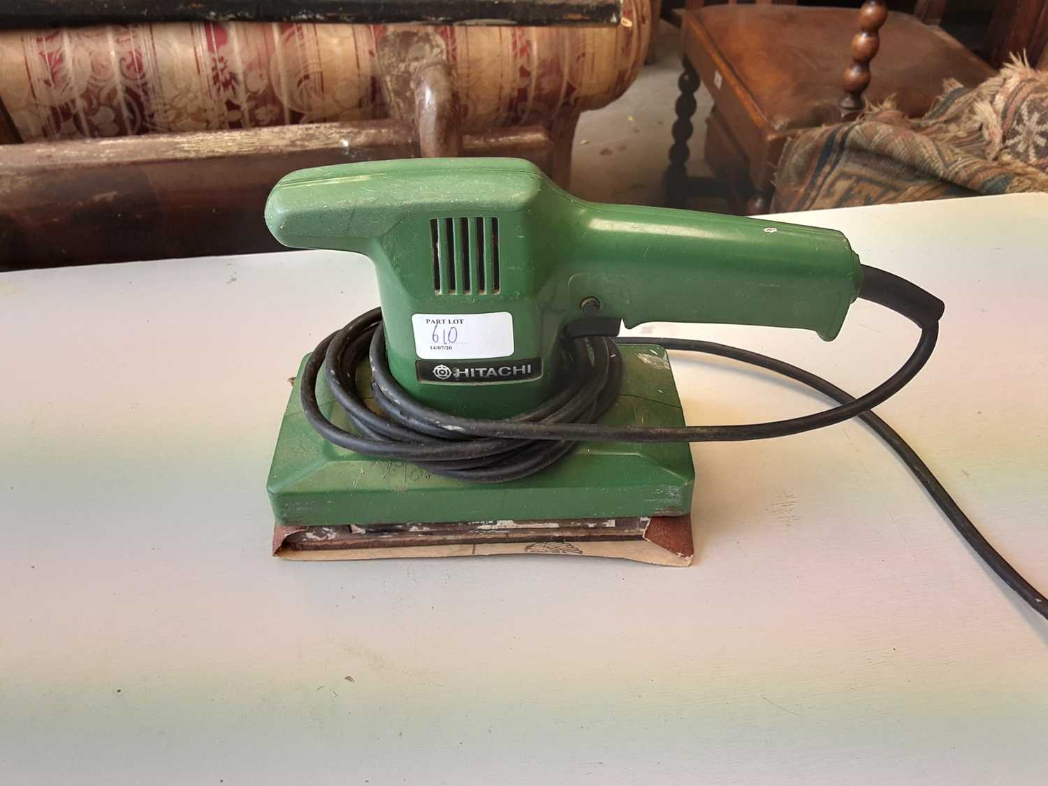 Lot 610 - Electric router and an electric sander
