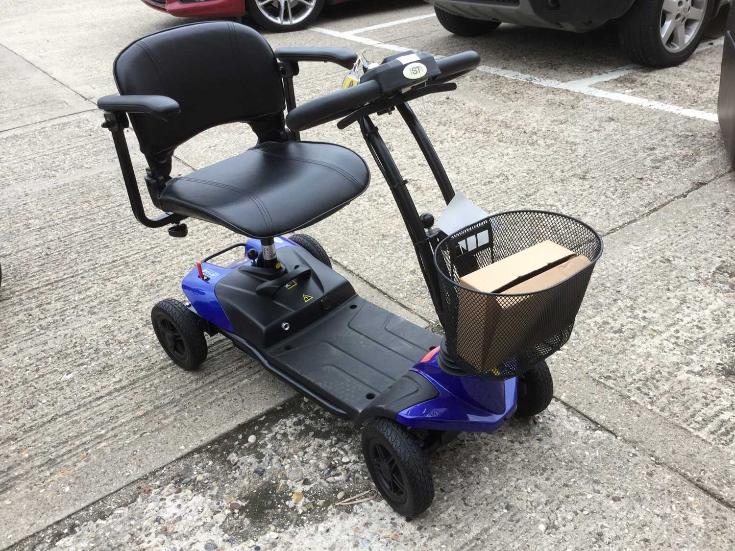 Lot 5 - Drive Strider ST1 mobility scooter with key,