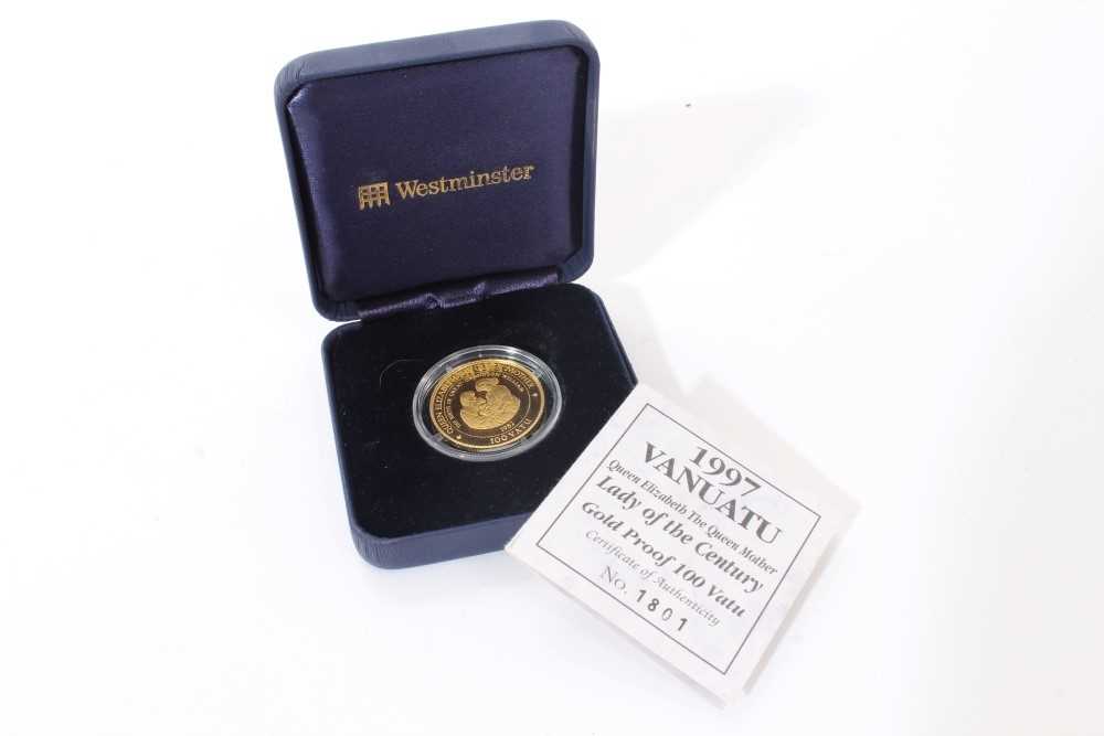 Lot 339 - Vanuatu - Gold proof 100 Vatue commemorative