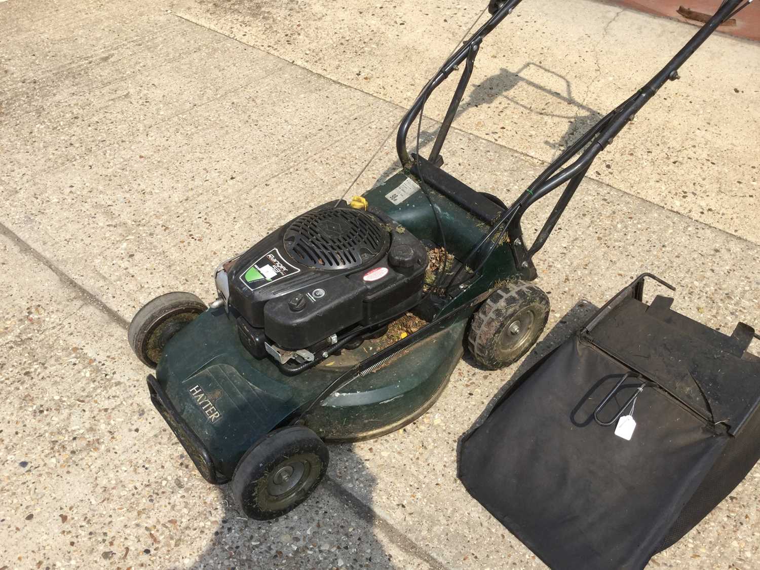 Lot 7 - Hayter Ranger Pro 53 Petrol lawnmower with