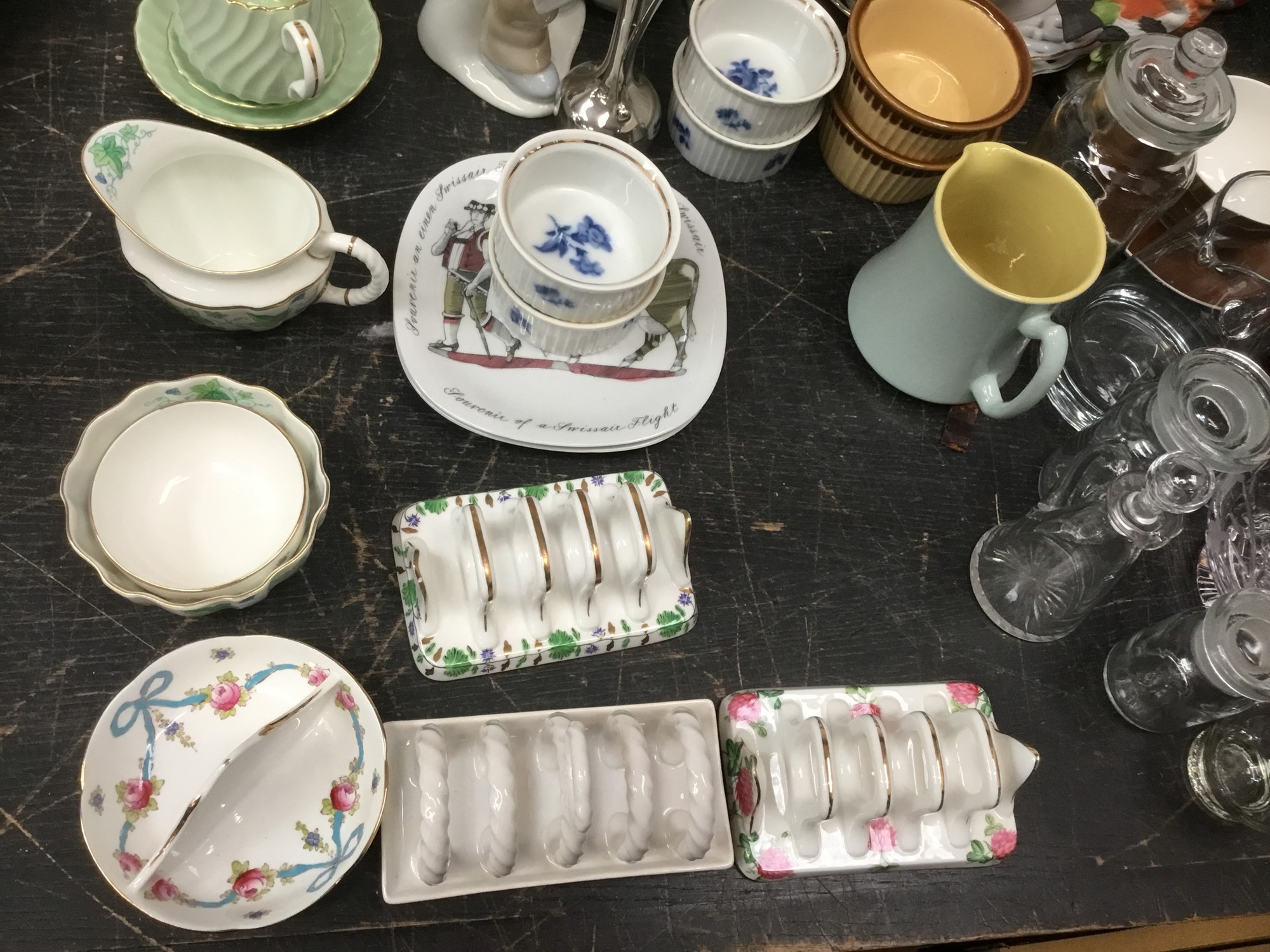 Lot 166 - Assorted china and glassware