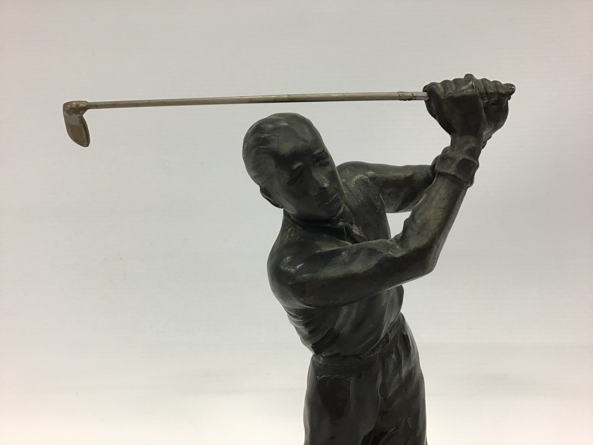 Lot 1878 - Golfing figure trophy