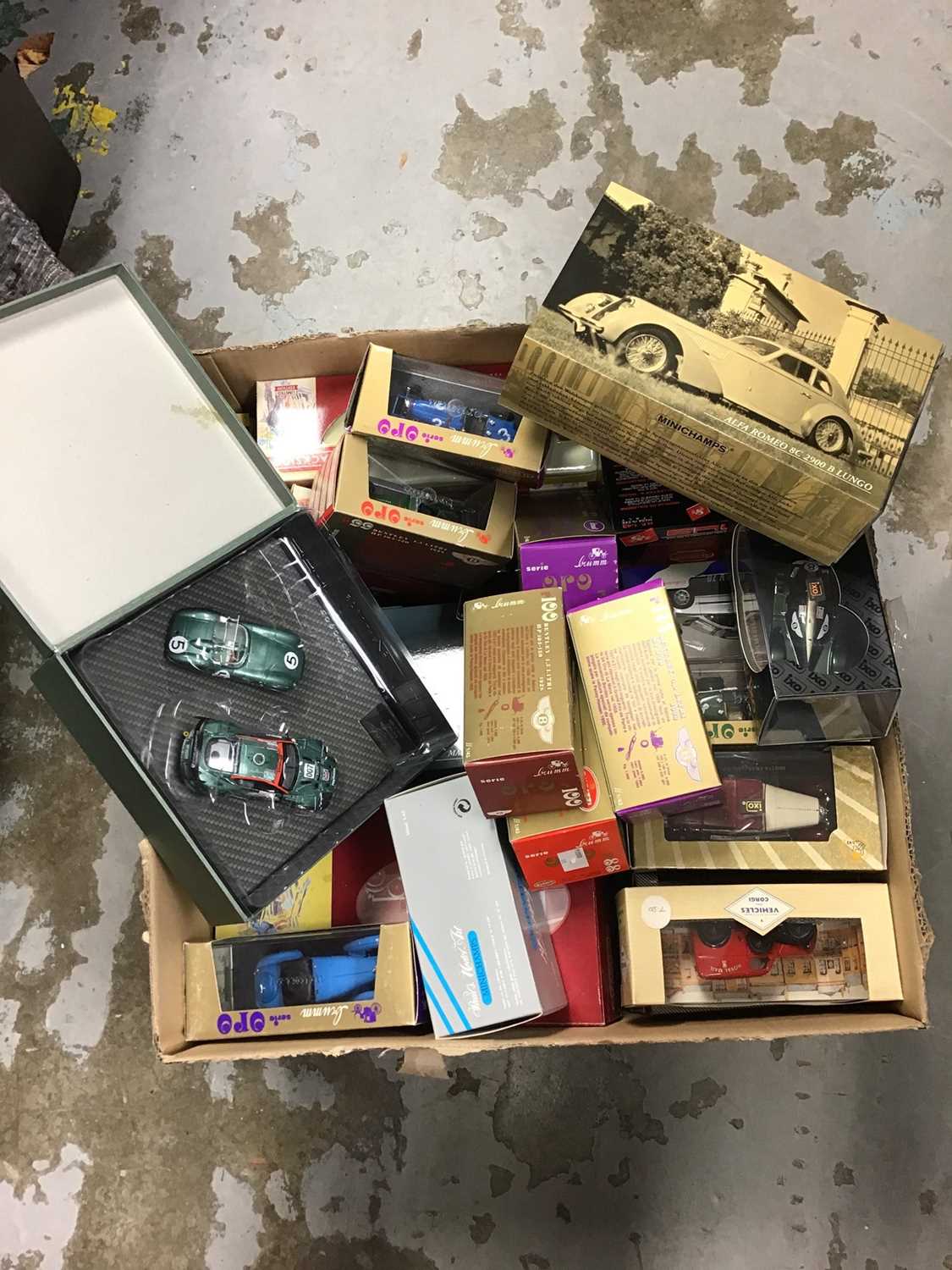 Lot 348 - Large quantity of diecast models including