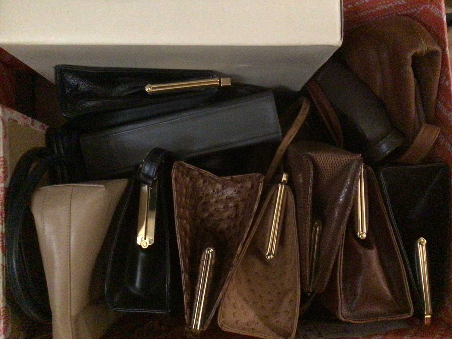 Lot 1780 - Collection of Vintage Kelly style handbags,